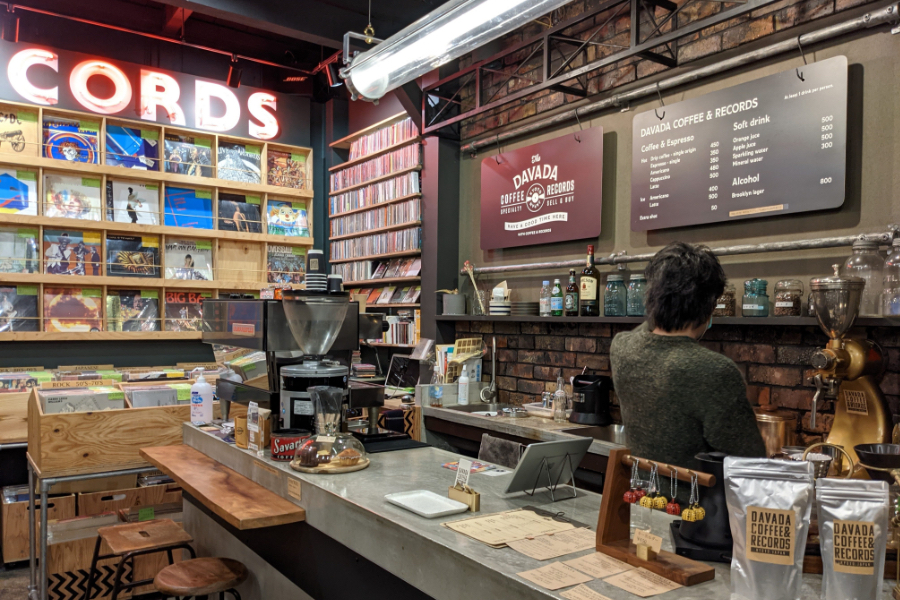 【京都】DAVADA COFFEE&RECORDS - Recoya(レコヤ)