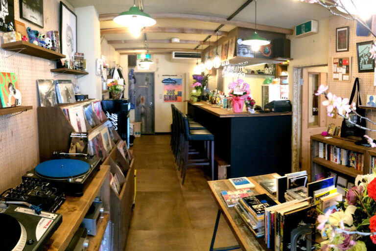 Recoyaおすすめ！レコードが聴けるカフェ・バー・レストラン - Recoya(レコヤ)